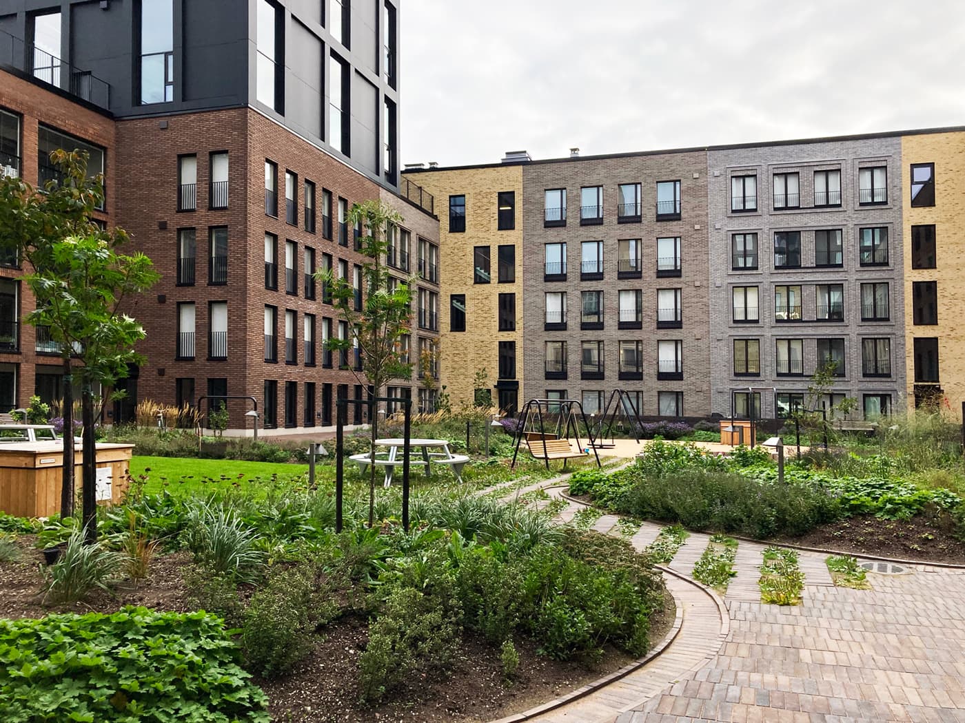 THE SOMPASAARI COURTYARD HAS BEEN FINISHED! - MASU Planning